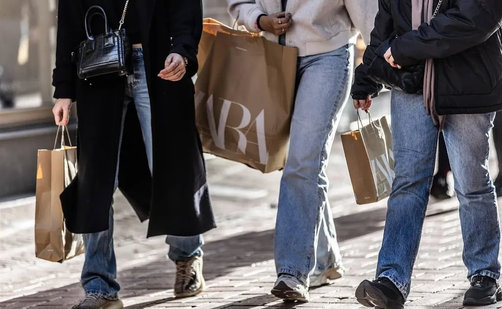 Economie krimpt sterker dan verwacht in eerste kwartaal, probleem voor kabinet-Schoof