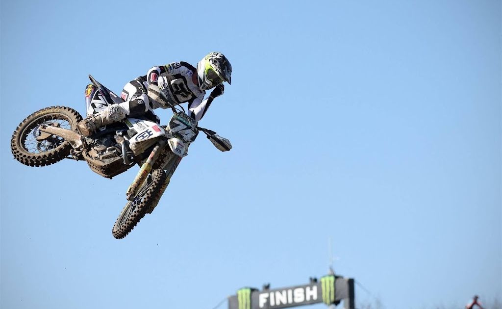 Motorcrosser De Wolf maakt einde aan Belgische zegereeks in MX2