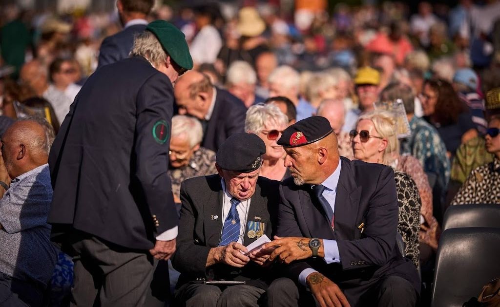 Keuls bij herdenking: blijf de verhalen over Indië doorvertellen