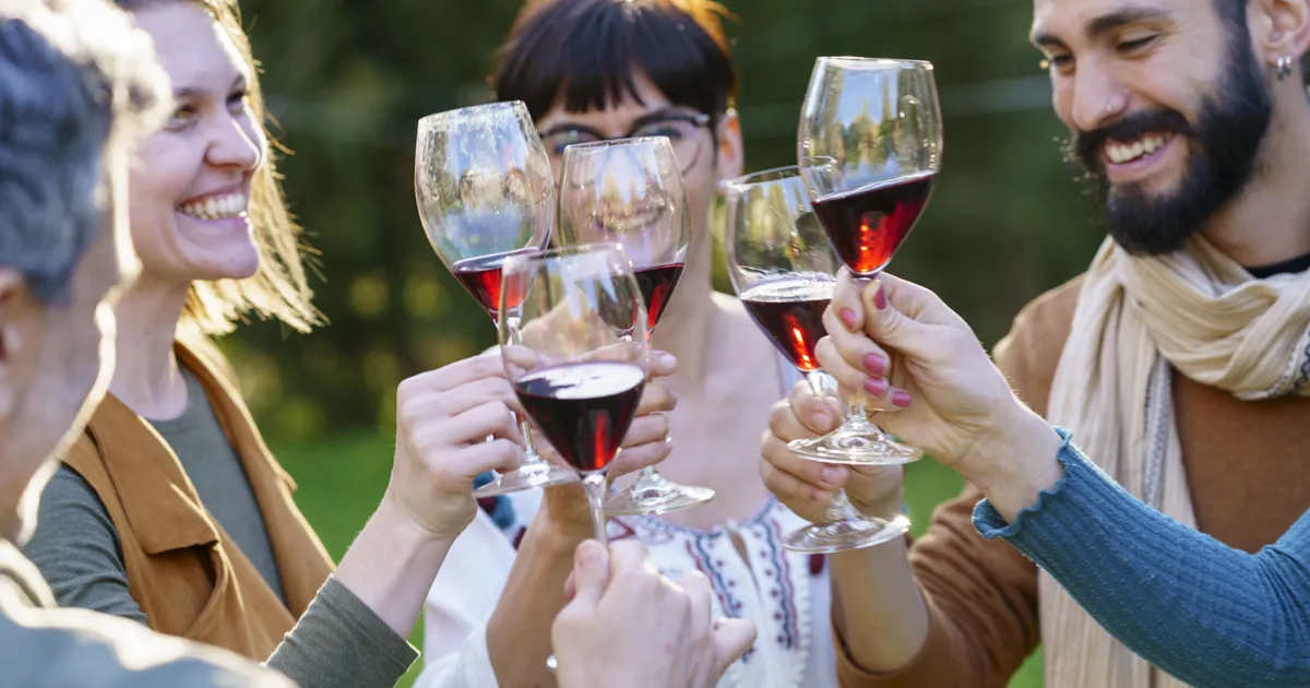 Af en toe een wijntje toch wél goed voor je hart?