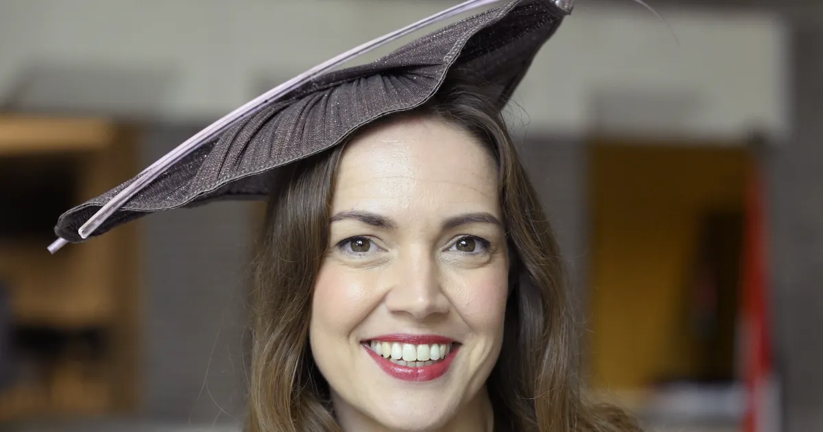 Racistische motie Bente Becker (VVD) deed bij staatssecretaris ...