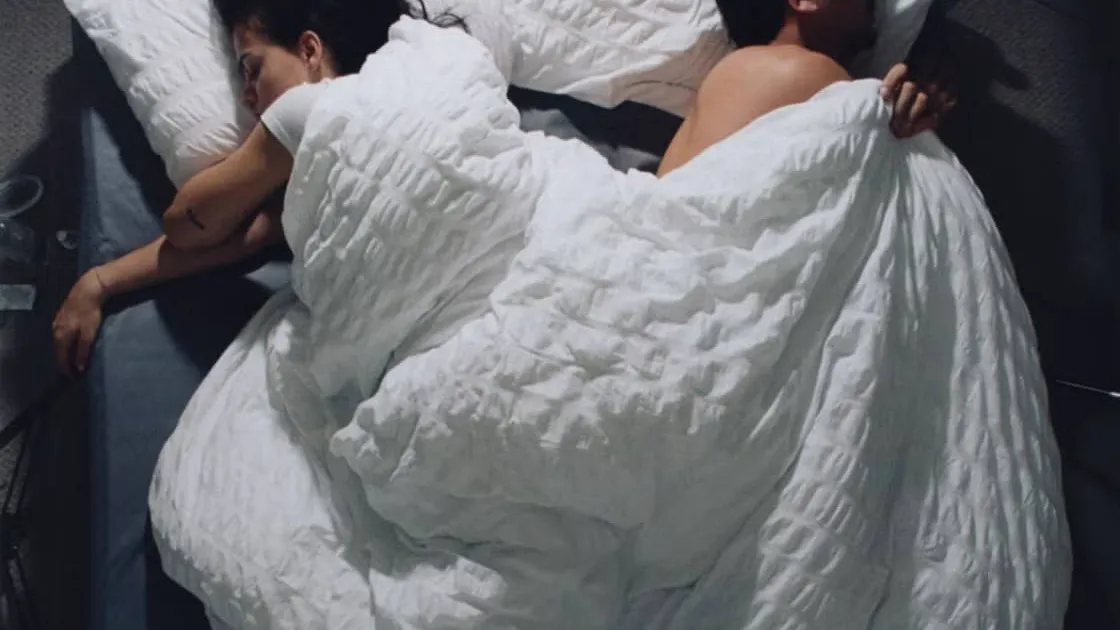 Waarom apart slapen beter is voor je nachtrust – en je relatie