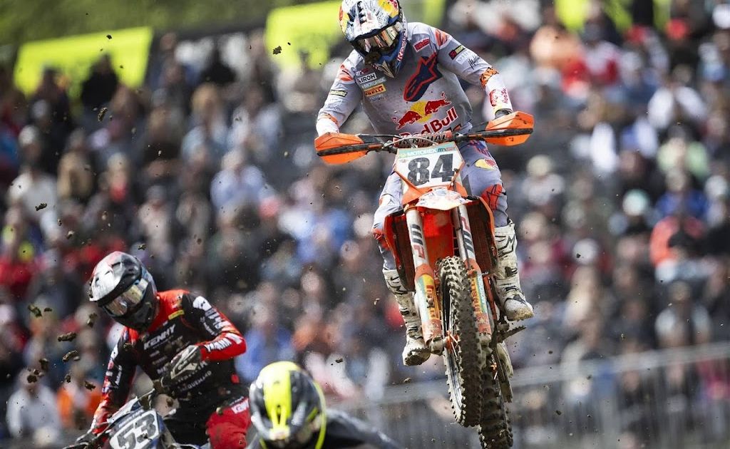 Herlings wint na lange tijd weer wedstrijd in MXGP