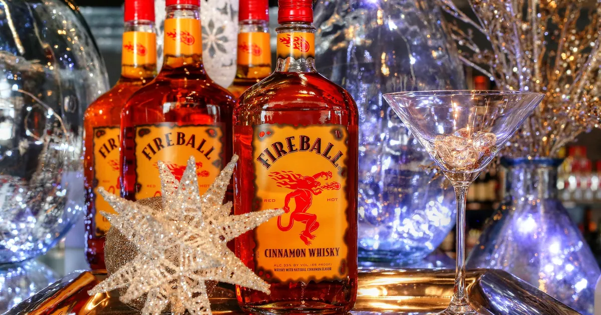 Sazerac brengt nieuwe Fireball whisky uit