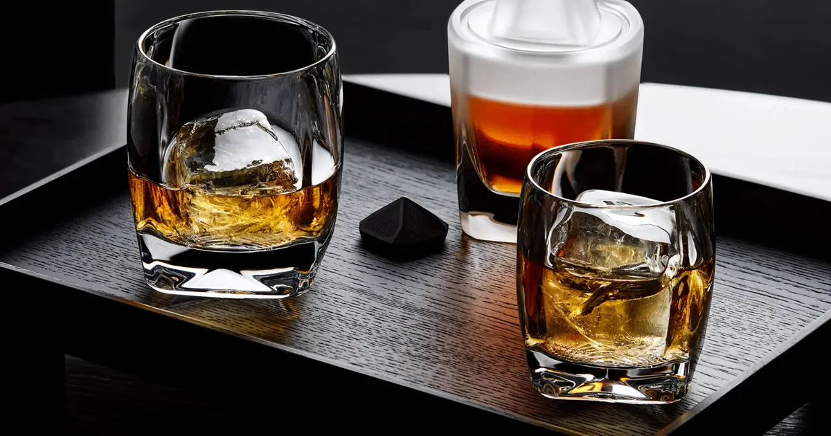 12 Days of Christmas: Win Norlan Rauk chique whisky tumbler glas (Dag 1)