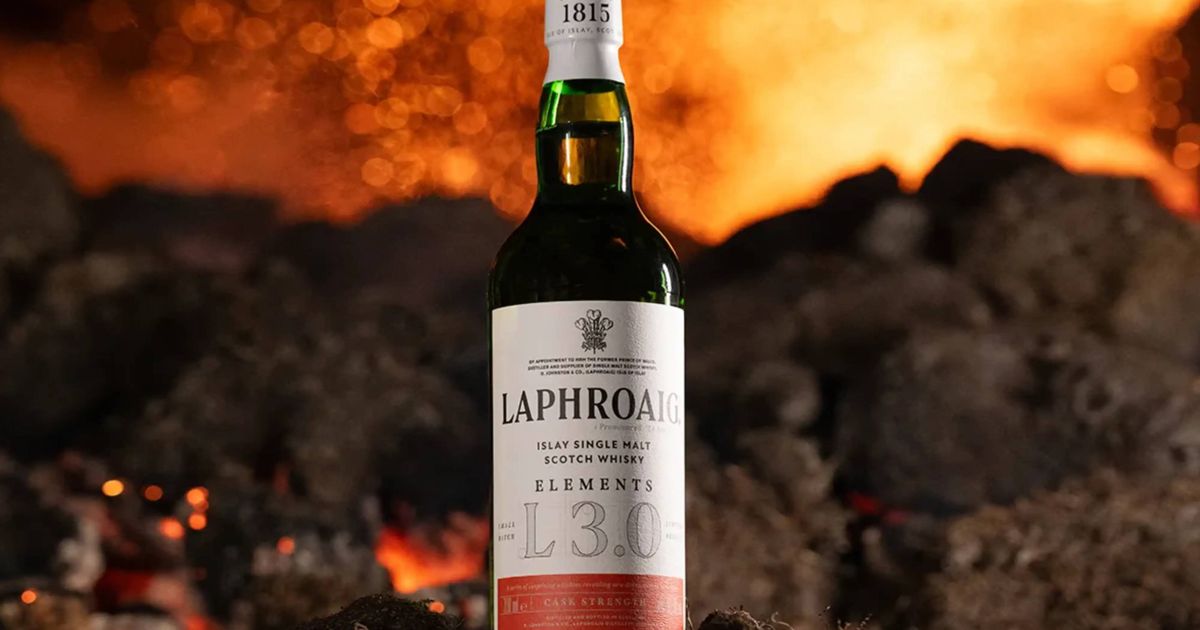 Wat is ‘peated whisky’ en waarom ruikt het naar kampvuur?