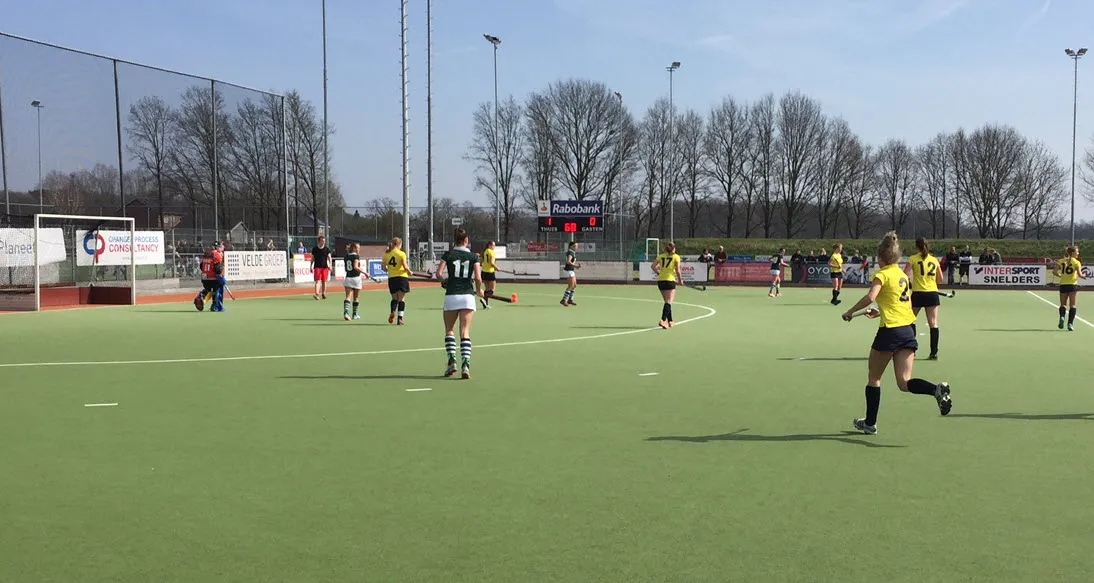 Dames MHC Wijchen winnen van Heesch