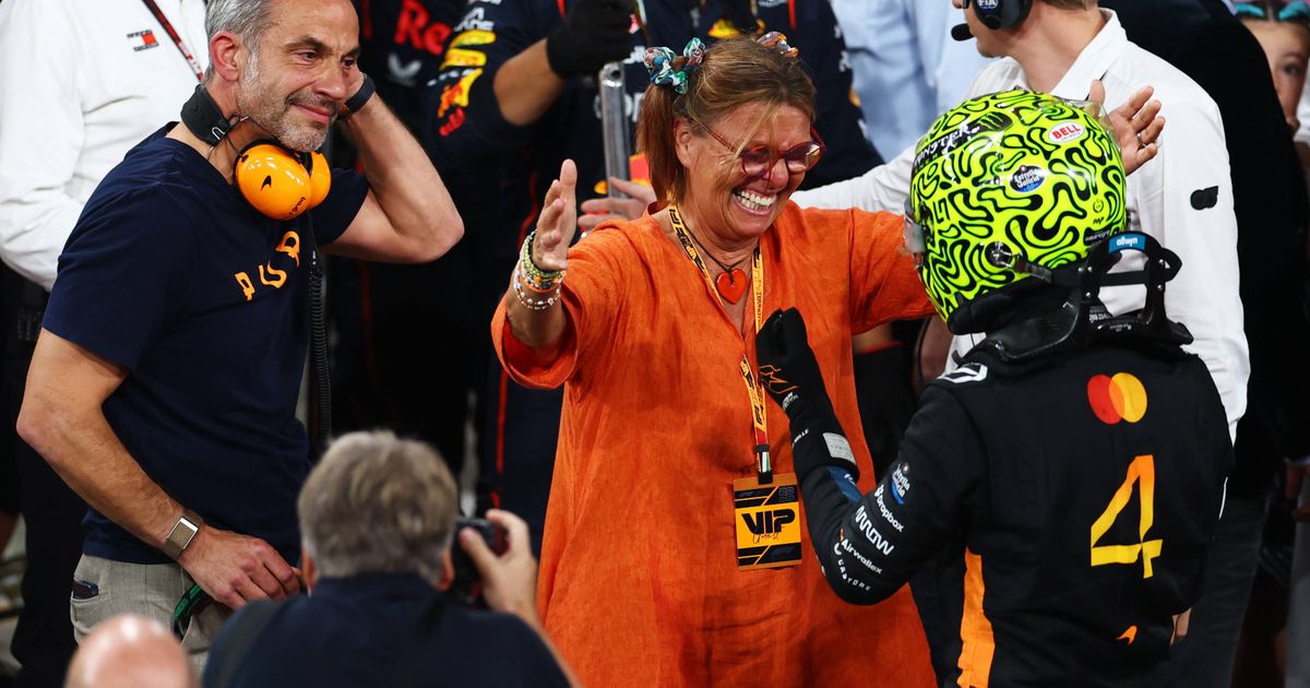 Norris is zijn familie dankbaar na eerste titel: 'Dit is niet mijn ...