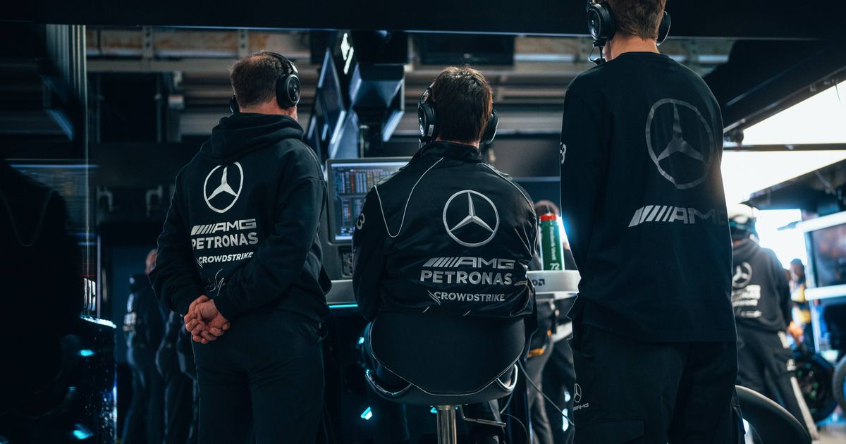 Wolff stuurde Hamilton weg bij Mercedes: "Momenteel maak je geen deel ...