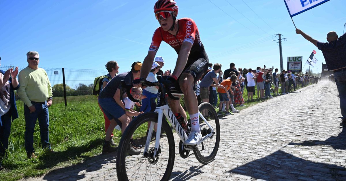 Connor Swift wist niet wat hij meemaakte op WK gravel: 'Niemand geeft ...