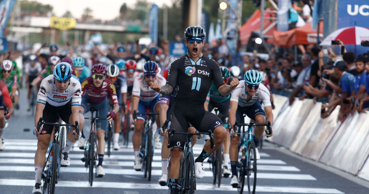 Interview | DSM sprinter Welsford heads to Tour with luxury lead-out ...
