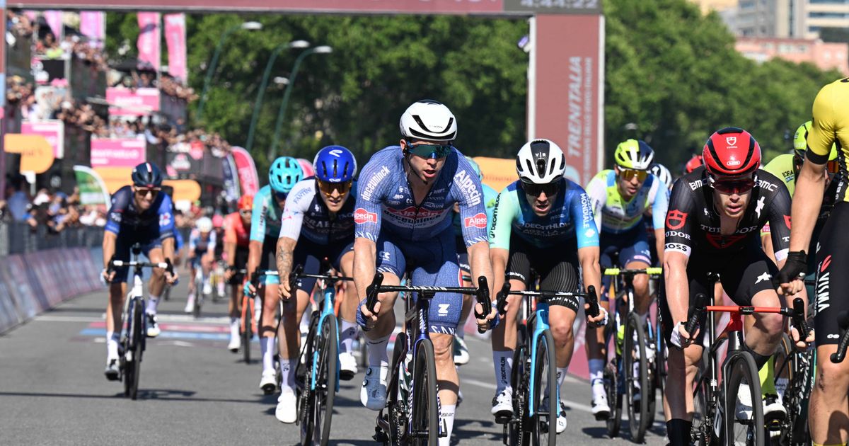 Rode trui is pleister op de wonden voor Van Aert en Visma | Lease a ...