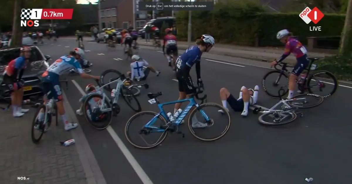 Wiebes completes hat trick, but Kopecky's nasty crash disrupts fifth ...