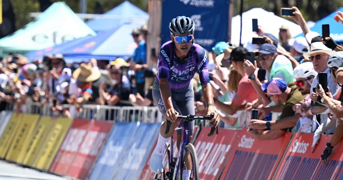 Plapp finished sixth at Tour Down Under with broken wrist, medical ...