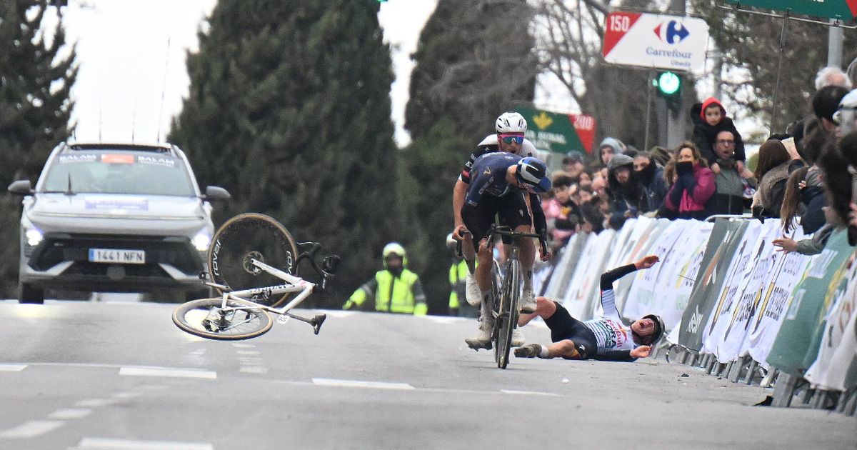 Maxim Van Gils back on the bike after horror crash in Spain, but return ...