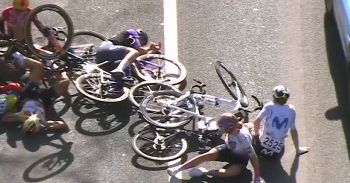 Crash-hit Tour of Flanders Femmes: how are Reusser, Le Court, Wiebes ...