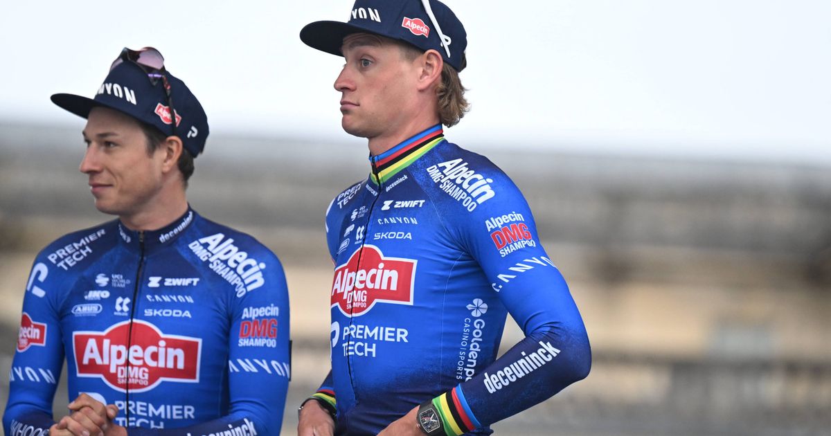 Van der Poel posts first public Strava ride since 2023