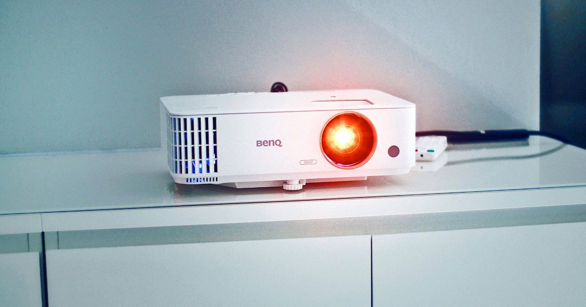 MediaMarkt stunt met beamer WK deals en flinke kortingen