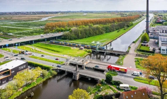 Hinder bij Brug Krommenie wegens onderzoeken
