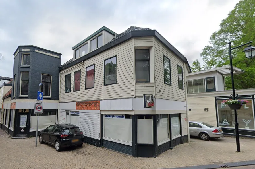 Geen hostel maar woningen in voormalig pand Used Products
