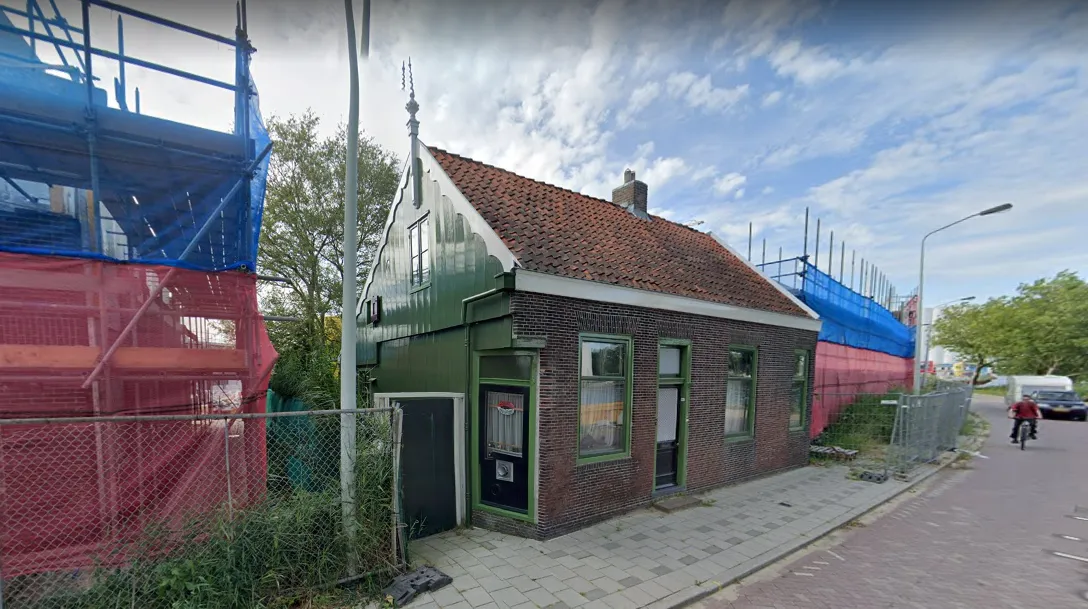 Monument te koop tussen nieuwbouw aan de Zaan