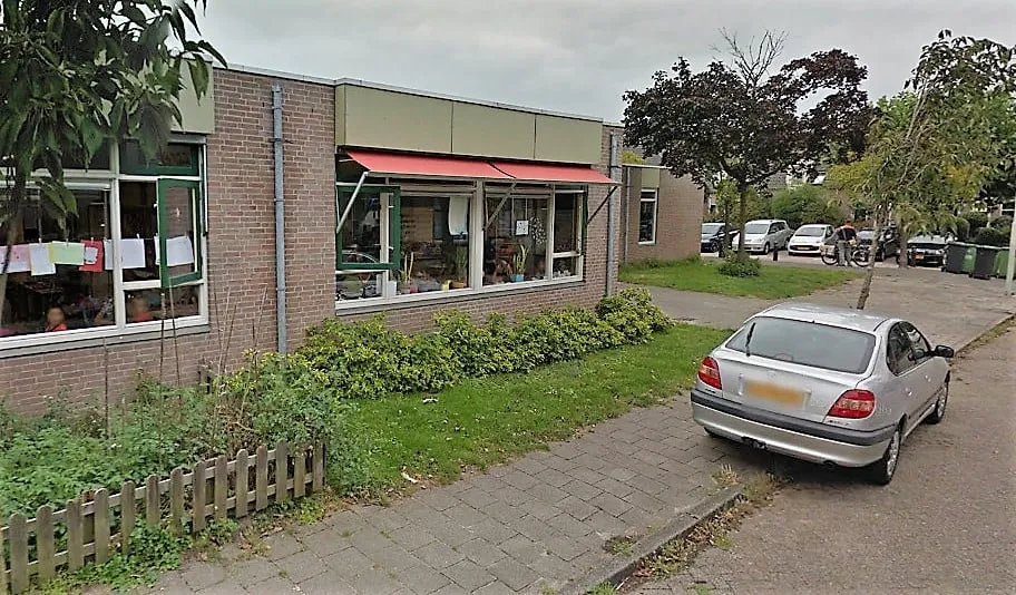 Met twee wielen op de stoep parkeren niet meer getolereerd