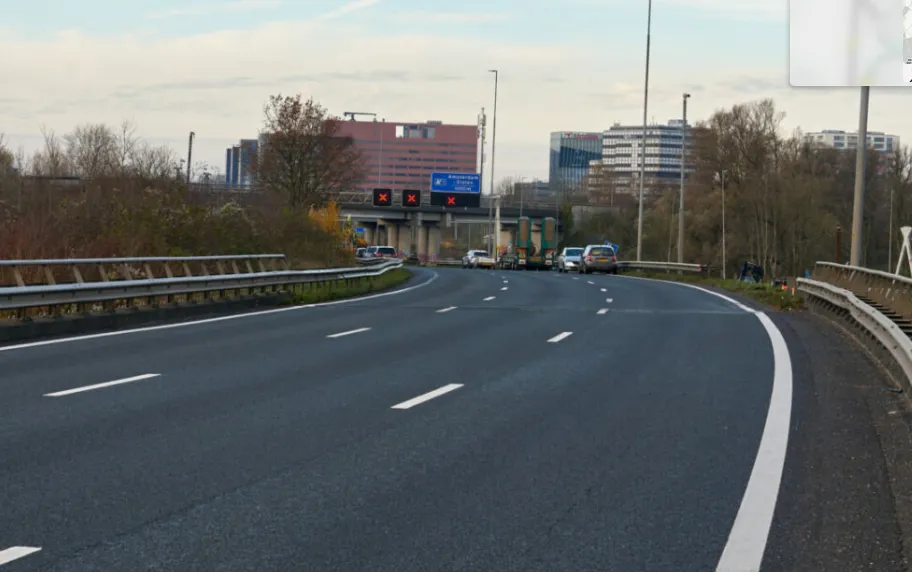 Verbindingsweg A10 Zuid - A4 Schiphol / Rotterdam twee weekeinden dicht