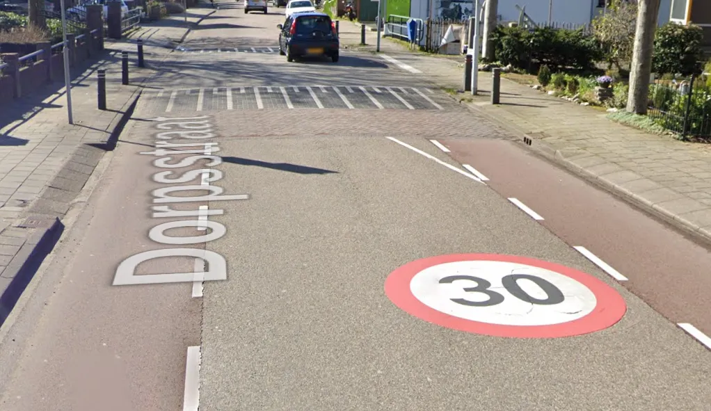 Uitblijven 30-kilometerzone op hele Dorpsstraat Assendelft roept vragen op