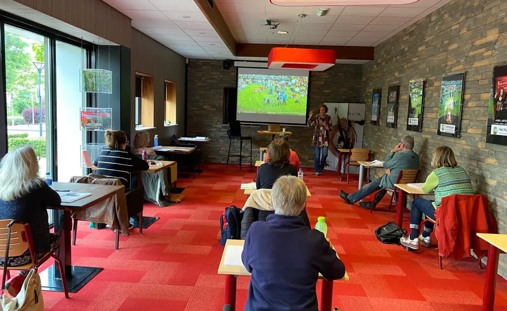 Zevenaarse Volksuniversiteit vernieuwd van start in Turmac ...