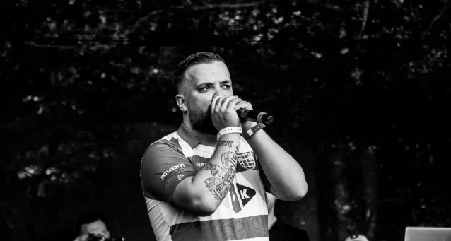Hiphopper NESS wint als eerste winnaar de Zwolse cultuurprijs: de Peperclip