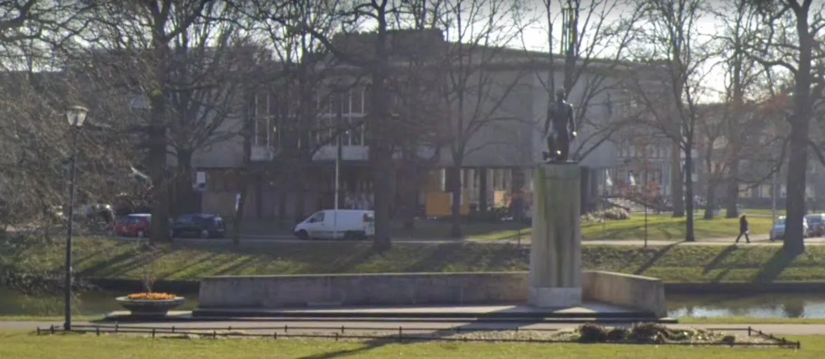 Canadese ambassadeur Lisa Helfand bij 78e herdenking van de bevrijding ...