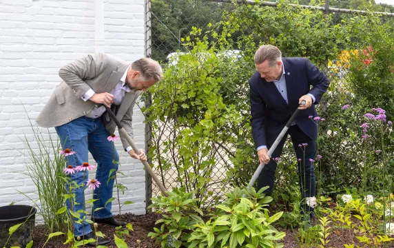 Groen initiatief Voorst bekroond: Martijn Dadema en Arjan Spaans ...
