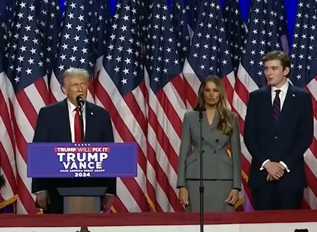 Barron Trump (zoon van) geeft verrassend antwoord wanneer hem gevraagd ...