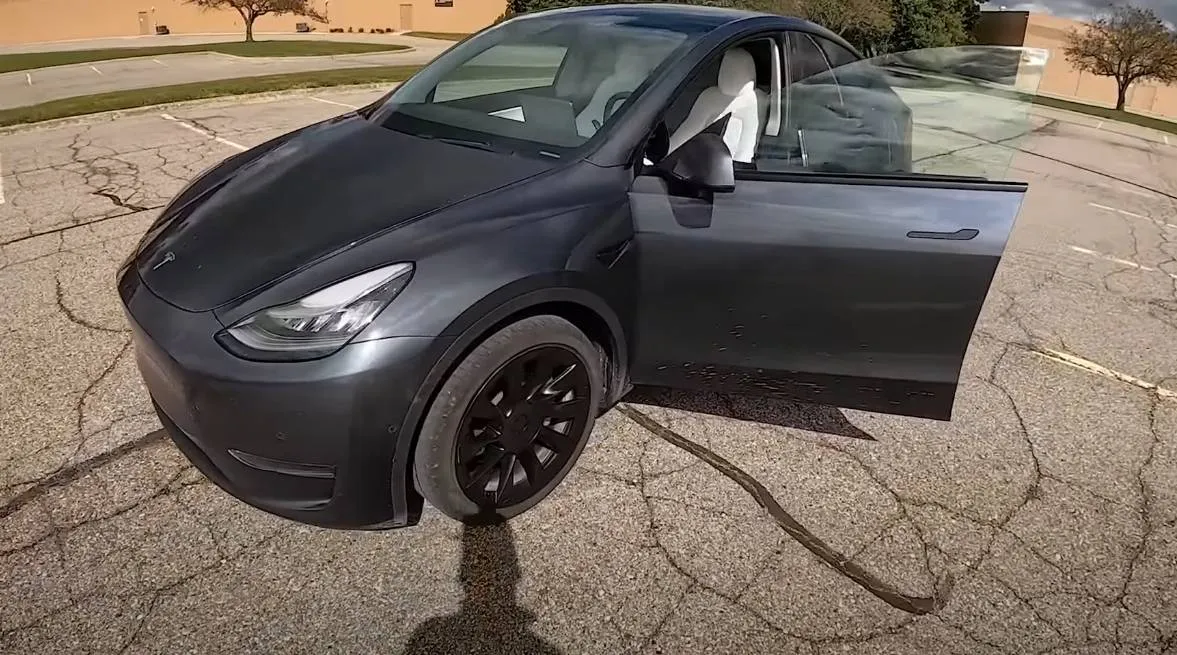 Tesla-eigenaars met meer dan 240.000 km op de teller onthullen hoe goed ...