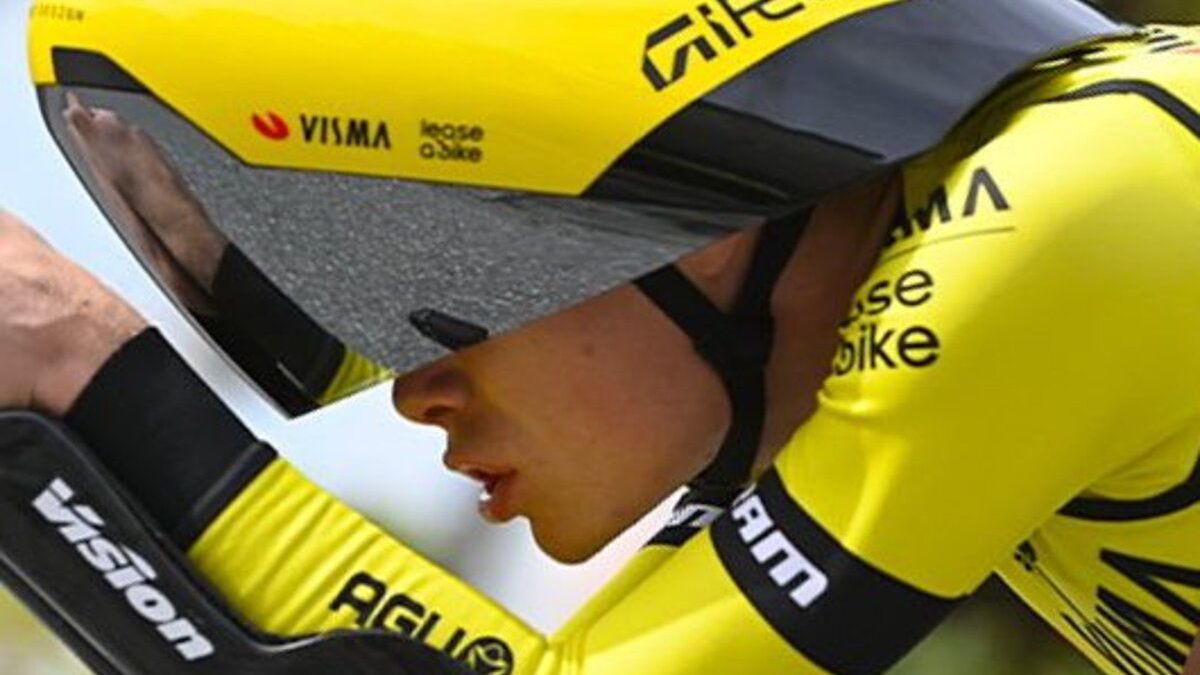 "It's a new way of thinking about aero helmets" - Team Visma | Lease a Bike drop technological ...