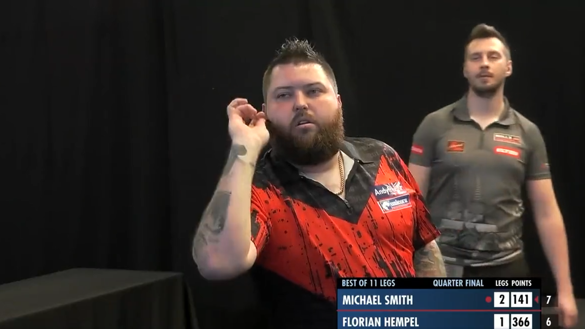 VIDEO: Superb Smith hits nine-dart finish during Quarter-Final tie ...