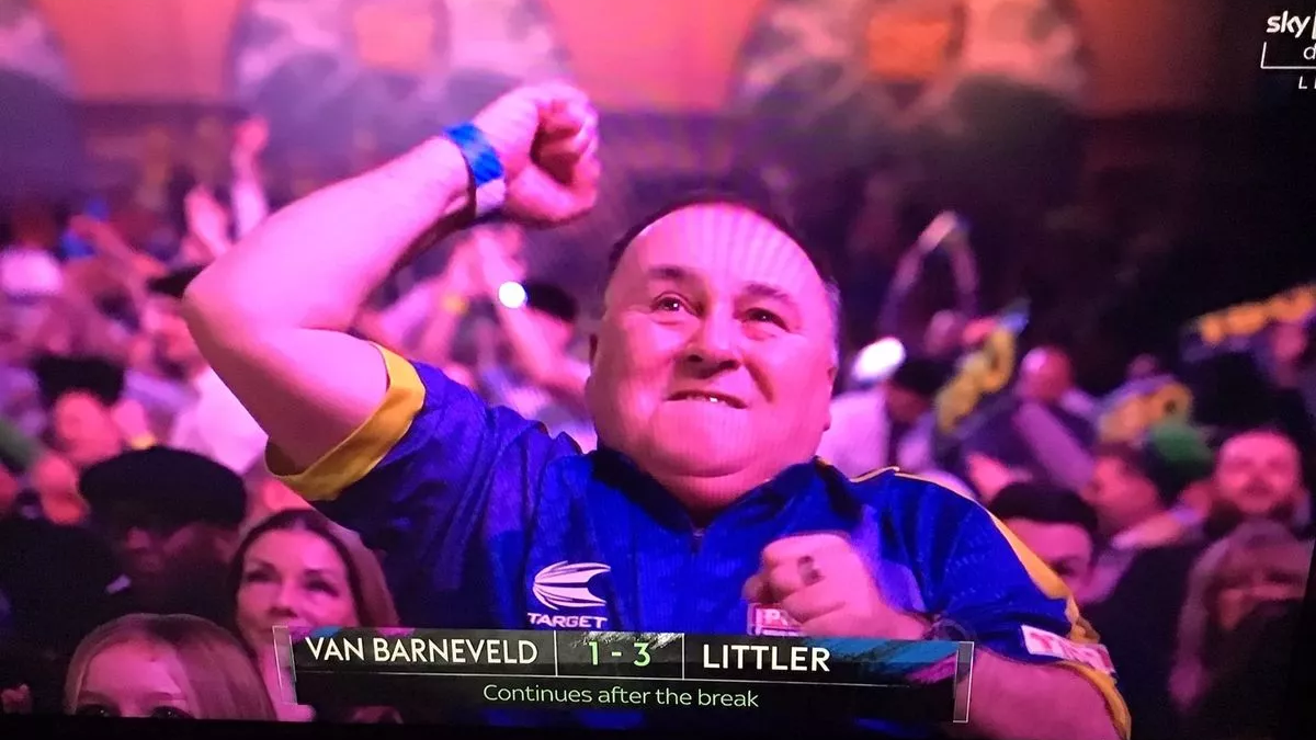 Darts legend Bob Anderson goes viral for "Luke Littler's younger ...