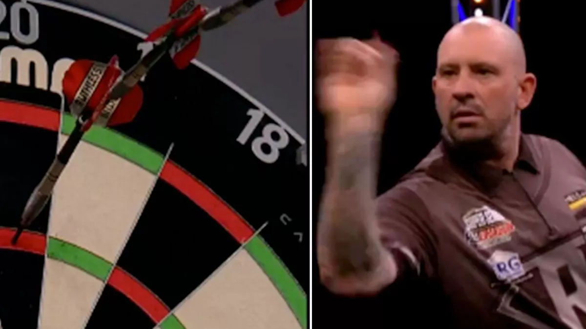 VIDEO: Rob Collins throws rare 'Triple Robin Hood' in MODUS Super ...