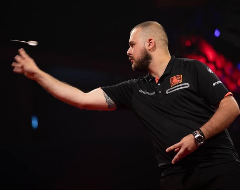 Koltsov claims EADC treble, Kadochnikov confirmed as World Cup partner ...