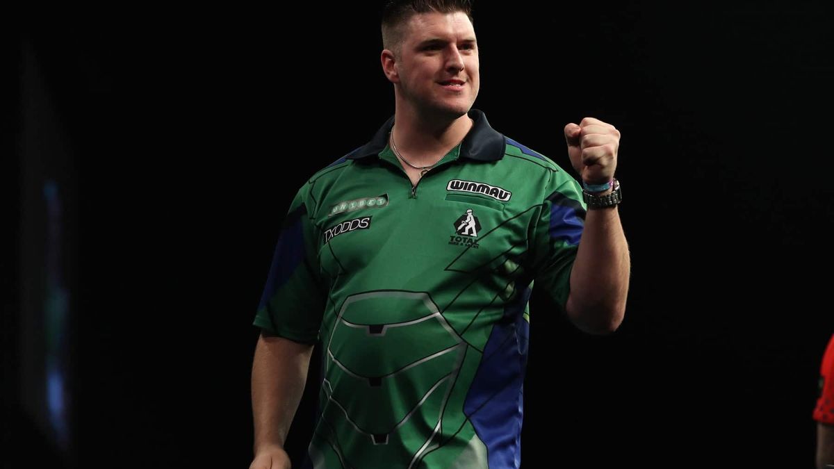 Daryl Gurney wins first major title in Dublin | Dartsnews.com