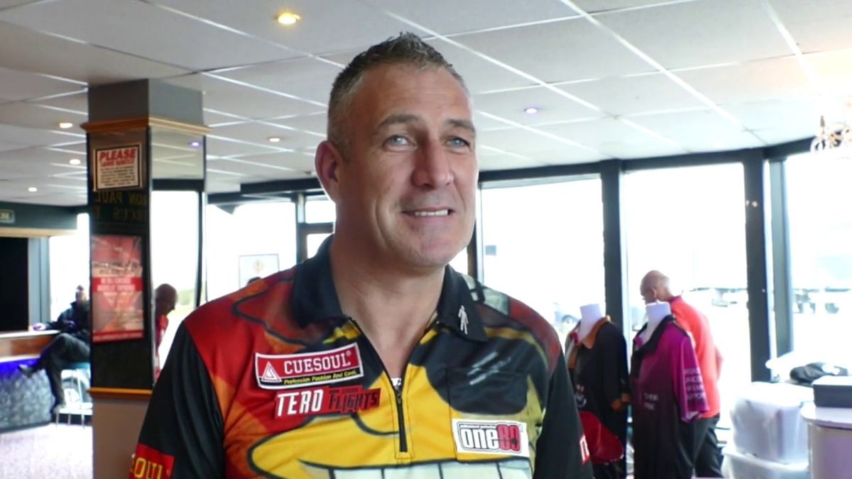 Neil Duff tekent contract bij Red Dragon Darts | Dartsnieuws.com