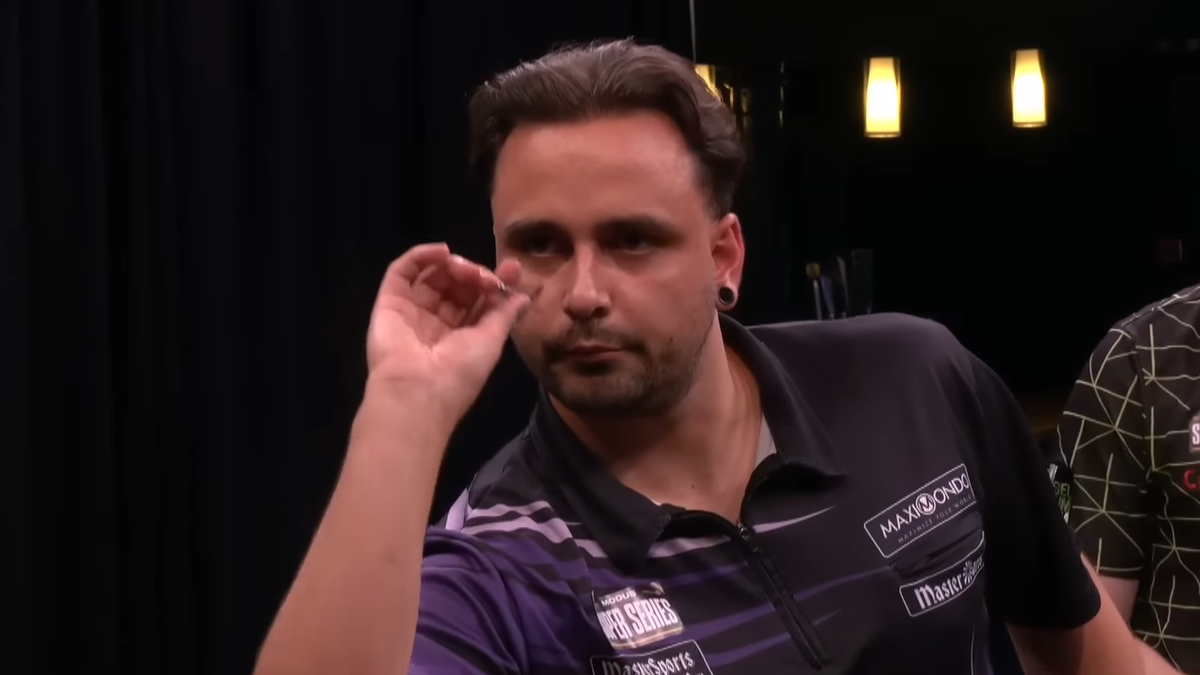 Jeroen Mioch eerste finalist in 'Champions Week' van MODUS Super Series | Dartsnieuws.com