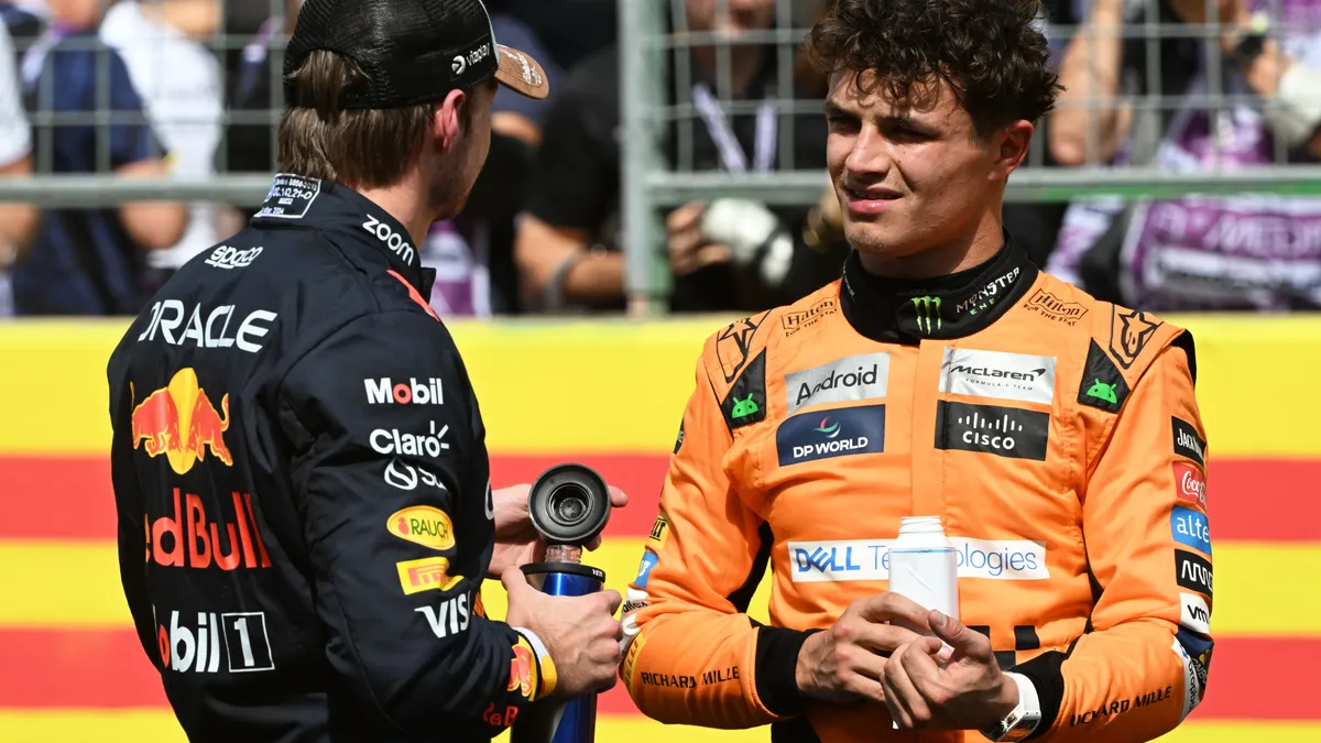 Lando Norris eerlijk over strijd met Verstappen in Austin: "Ik reed als een stommerik"