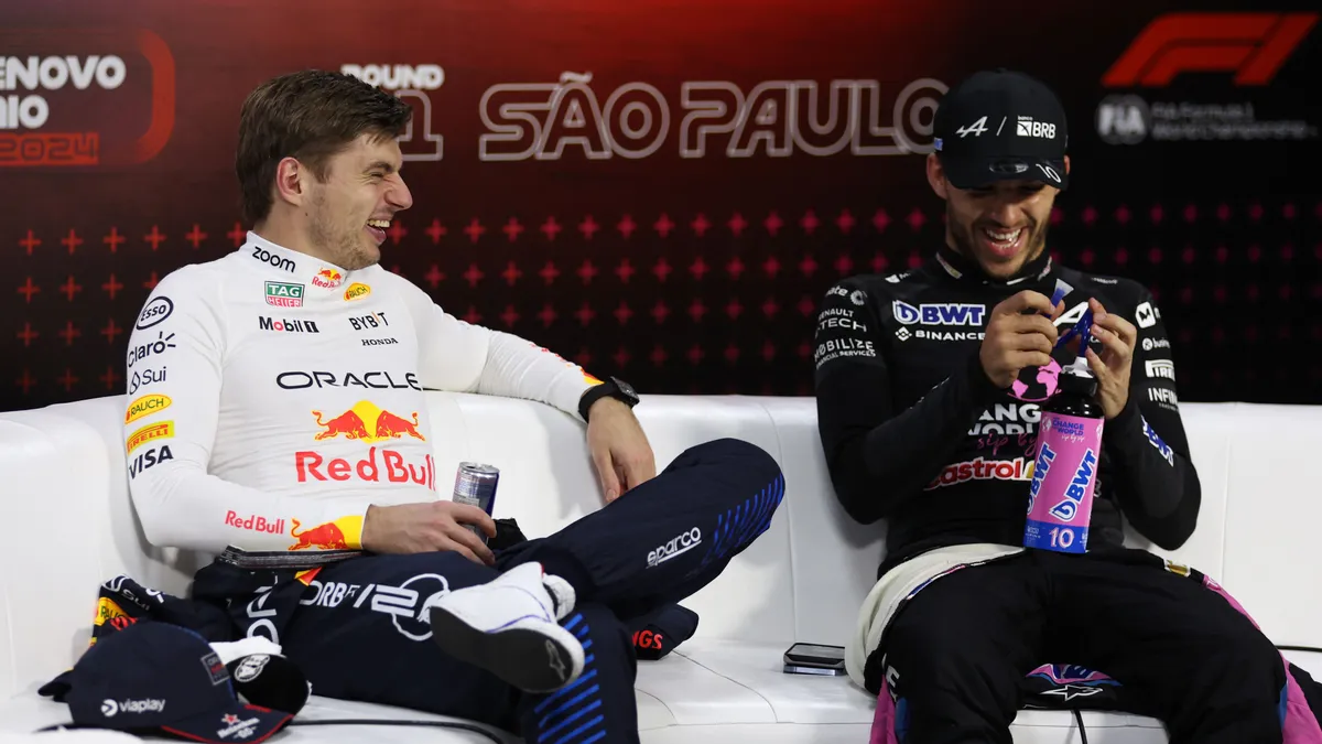 Verstappen haalt uit naar Britse pers: “Weten ze wel waar de persconferentie is"