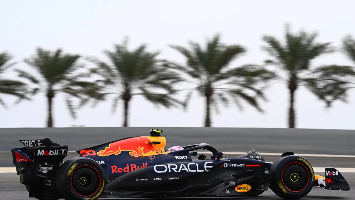 Red Bull toont nieuwe flexi-wing, Haas spendeert 250.000 dollar aan pitmuur
