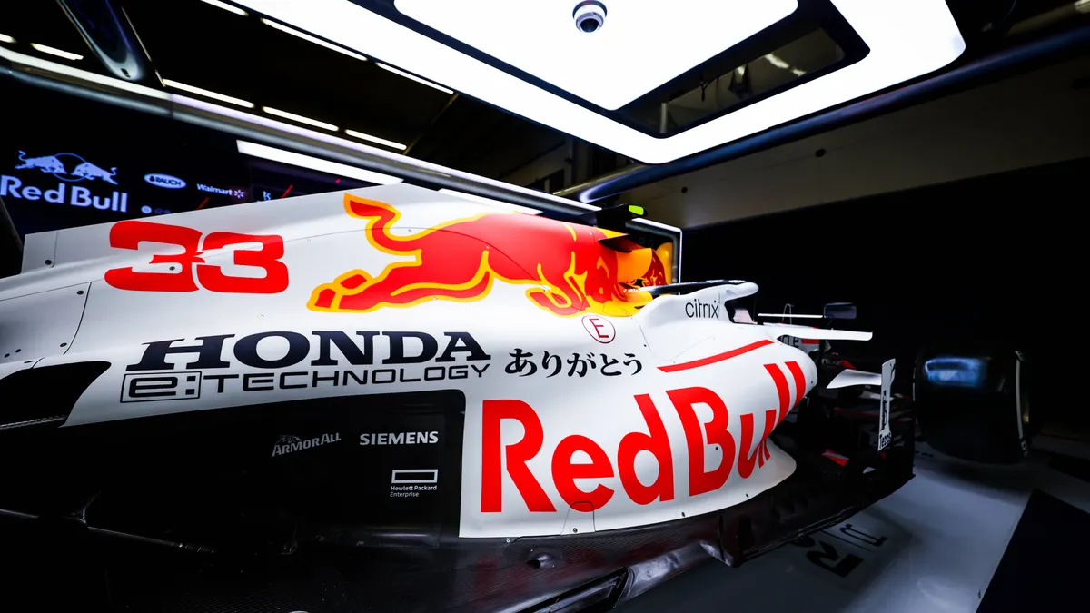 Witte Red Bull-livery terug in Japan?