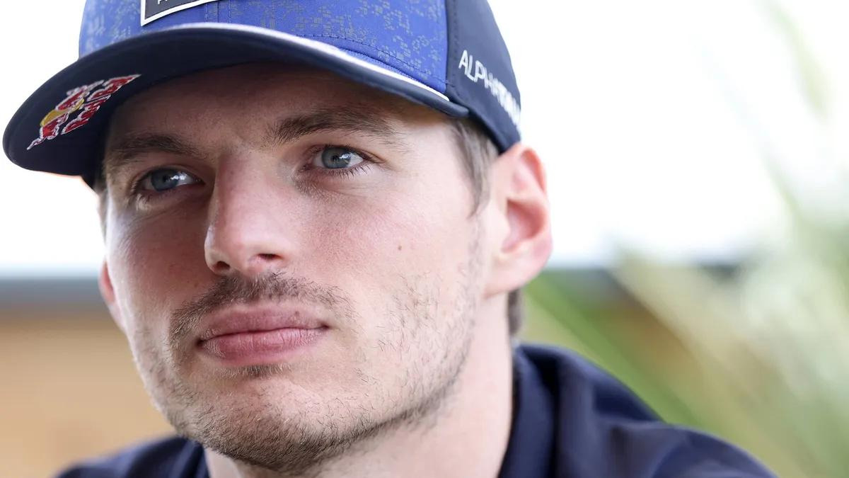 Max Verstappen geeft zijn eerlijke mening over FIA-regelwijziging voor ...