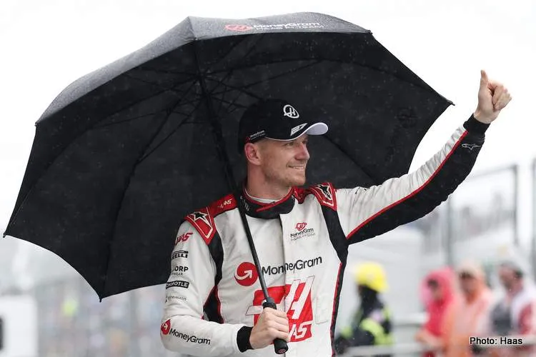 f1 umbrella