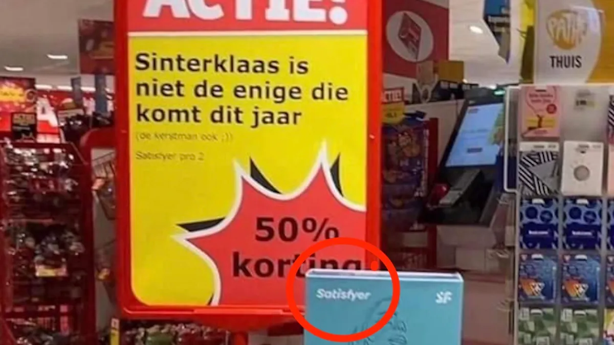 Opvallende reclame van Kruidvat: 'Sinterklaas is niet de enige die komt ...