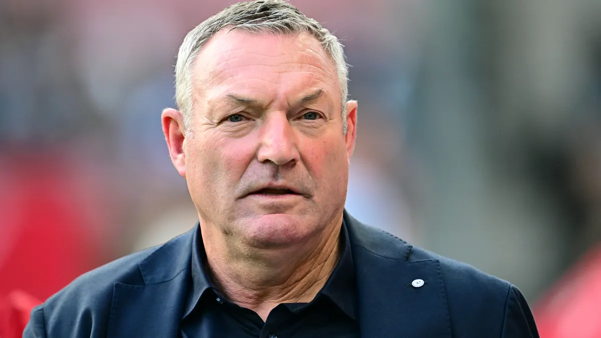 Ron Jans richt zich op 'ploeg als FC Twente' in strijd om Europees ...